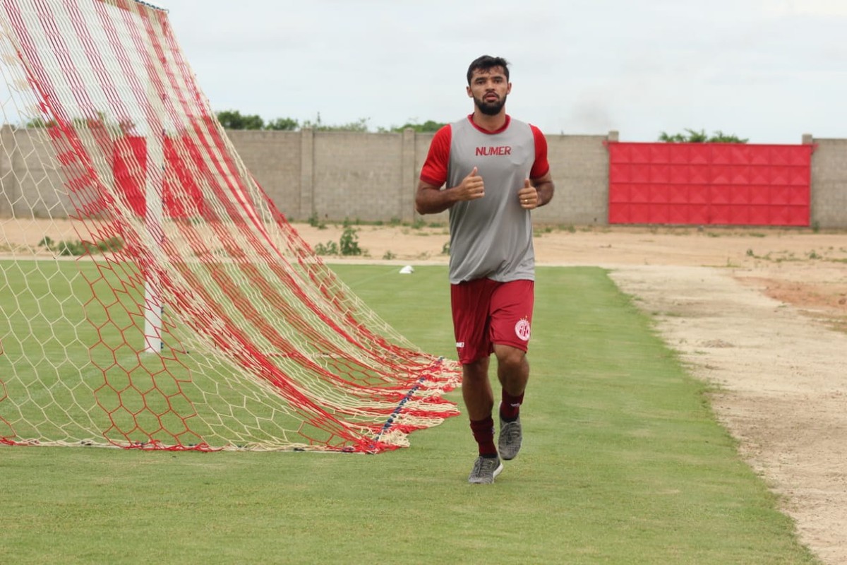 América-RN acerta retorno e apresenta centroavante Rômulo | américa-rn | ge