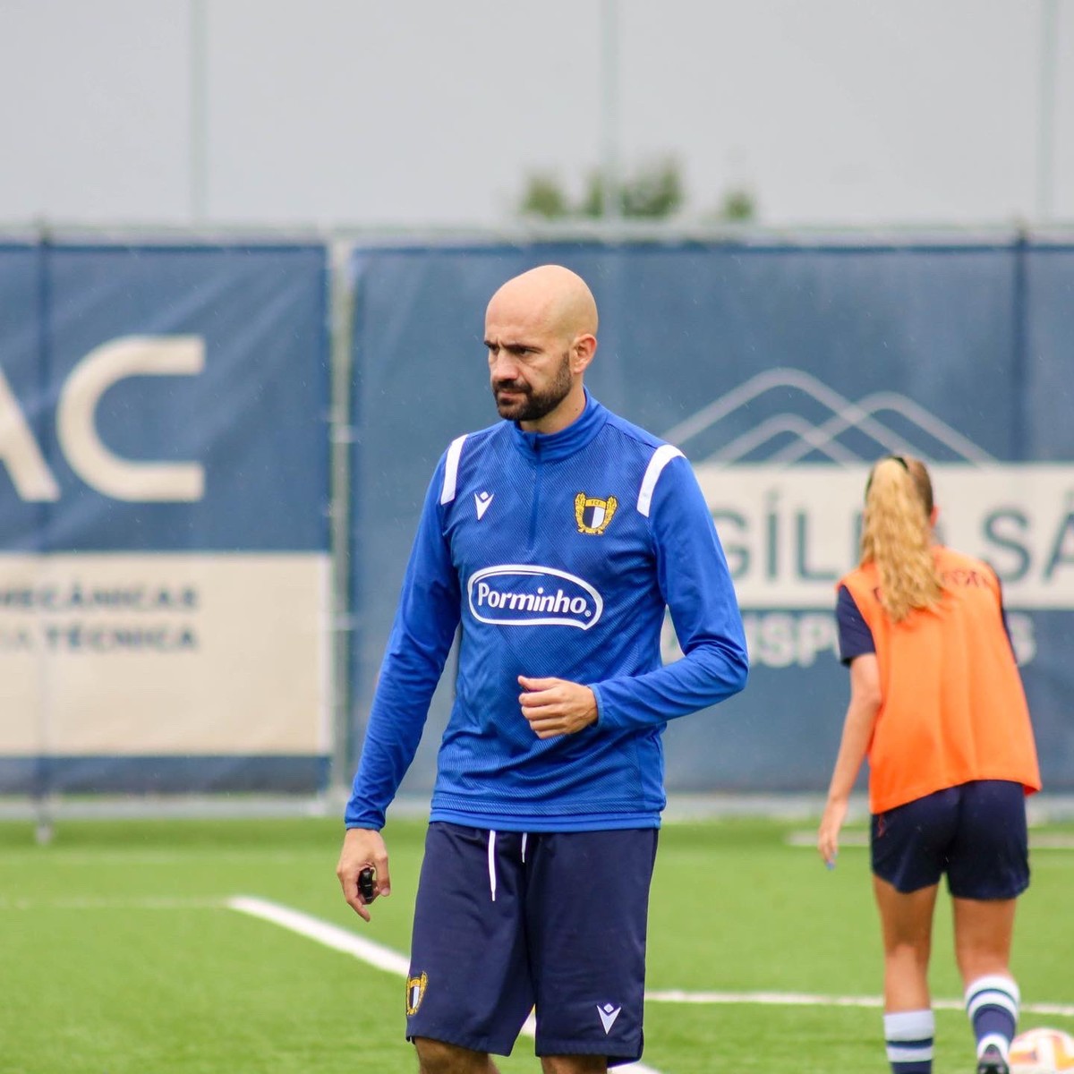 Federação Portuguesa de Futebol instaura processo contra treinador ...