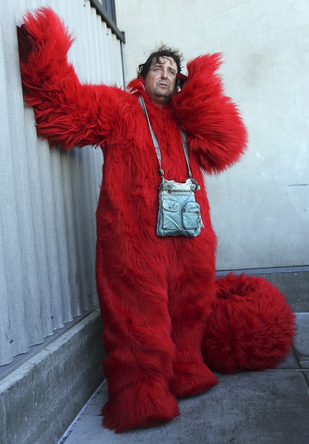 G1 - 'Elmo malvado' é condenado após tentar extorquir US$ 2 milhões ...