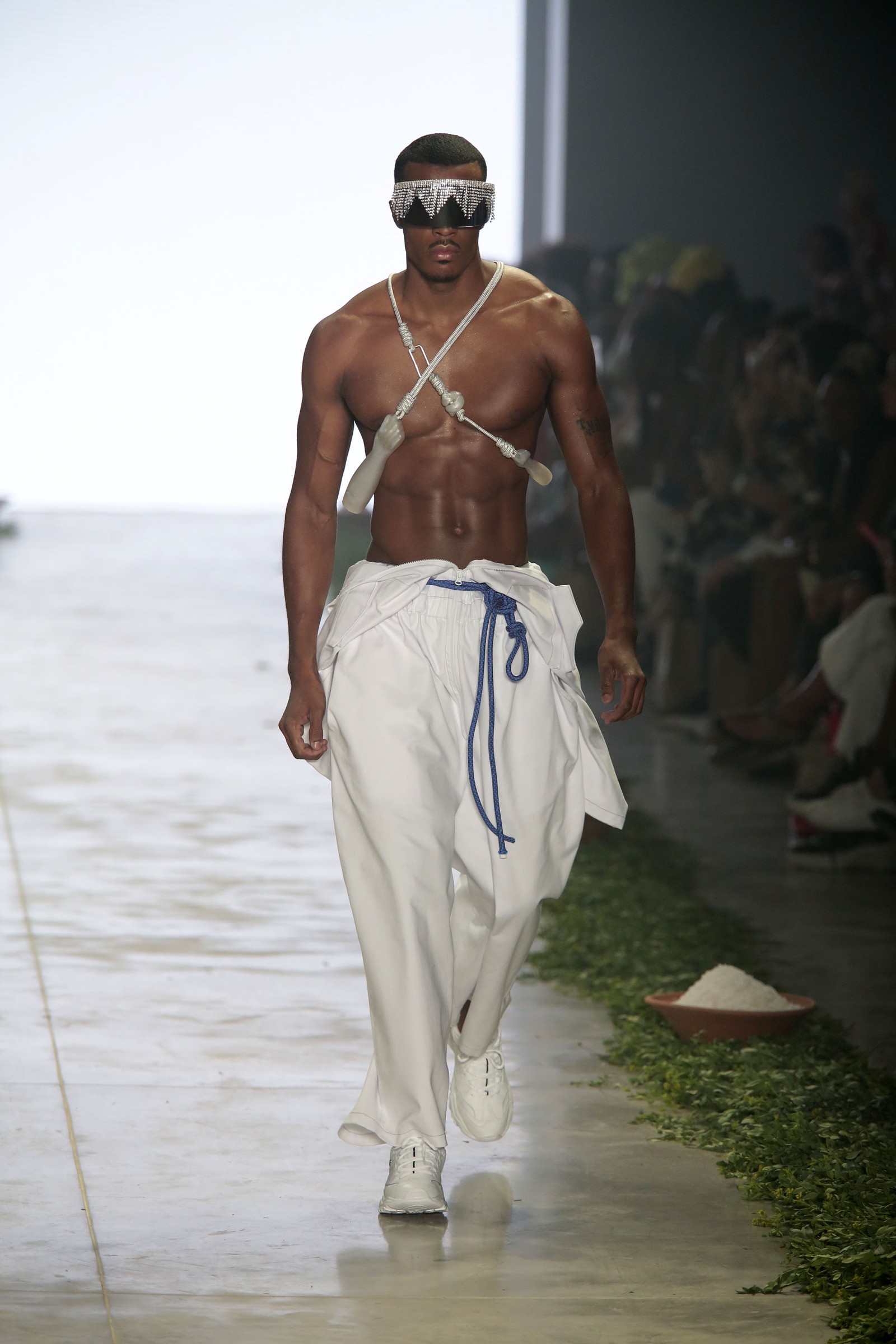 Isaac Silva | São Paulo | N48 | Desfiles | Vogue