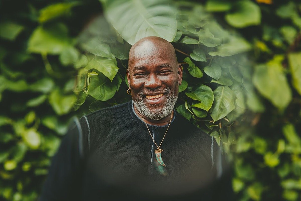 Lazzo Matumbi, voz ativista da Bahia, tem documentados os 40 anos de ...