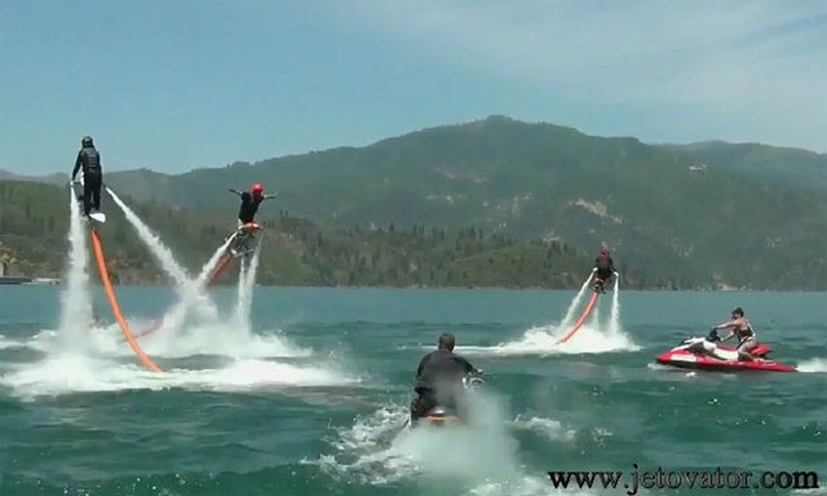 Jetovator faz você voar na água como um foguete | Notícias | TechTudo