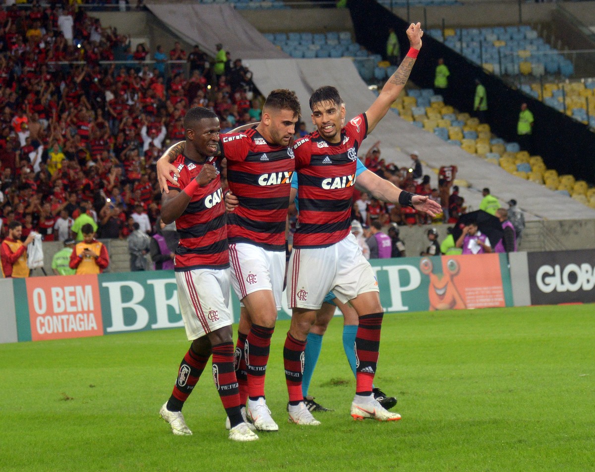 O jogo completo que explica a liderança no Brasileiro: 5 motivos da boa ...