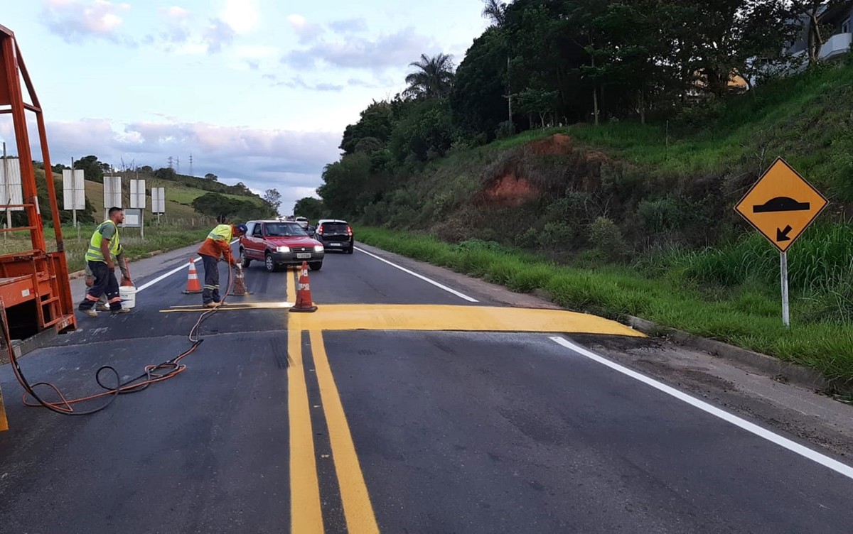 DER-MG conclui obras em trecho de cinco quilômetros da MG-290, em Ouro ...