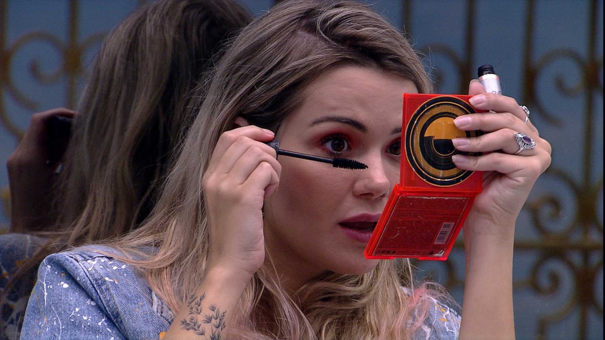 Enquanto se preparam para Festa do Líder, sisters pedem: 'Ô Gabi, canta ...