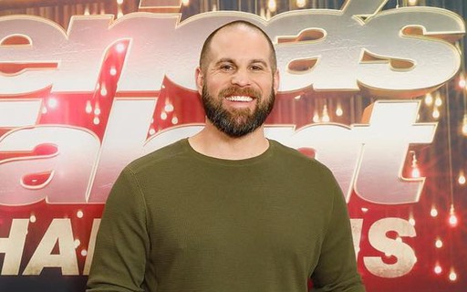 Jon Dorenbos, ex-jogador da NFL, fala de assassinato da mãe cometido ...