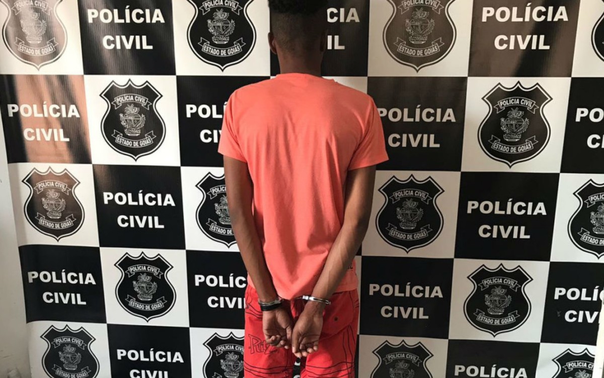 Jovem é Preso Suspeito De Estuprar E Engravidar A Irmã De 11 Anos Em