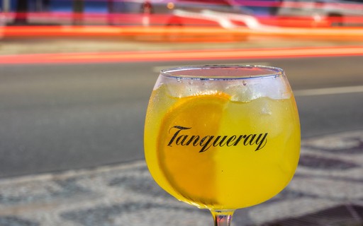 Tanqueray ocupa a varanda do Astor Ipanema e oferece experiência para ...