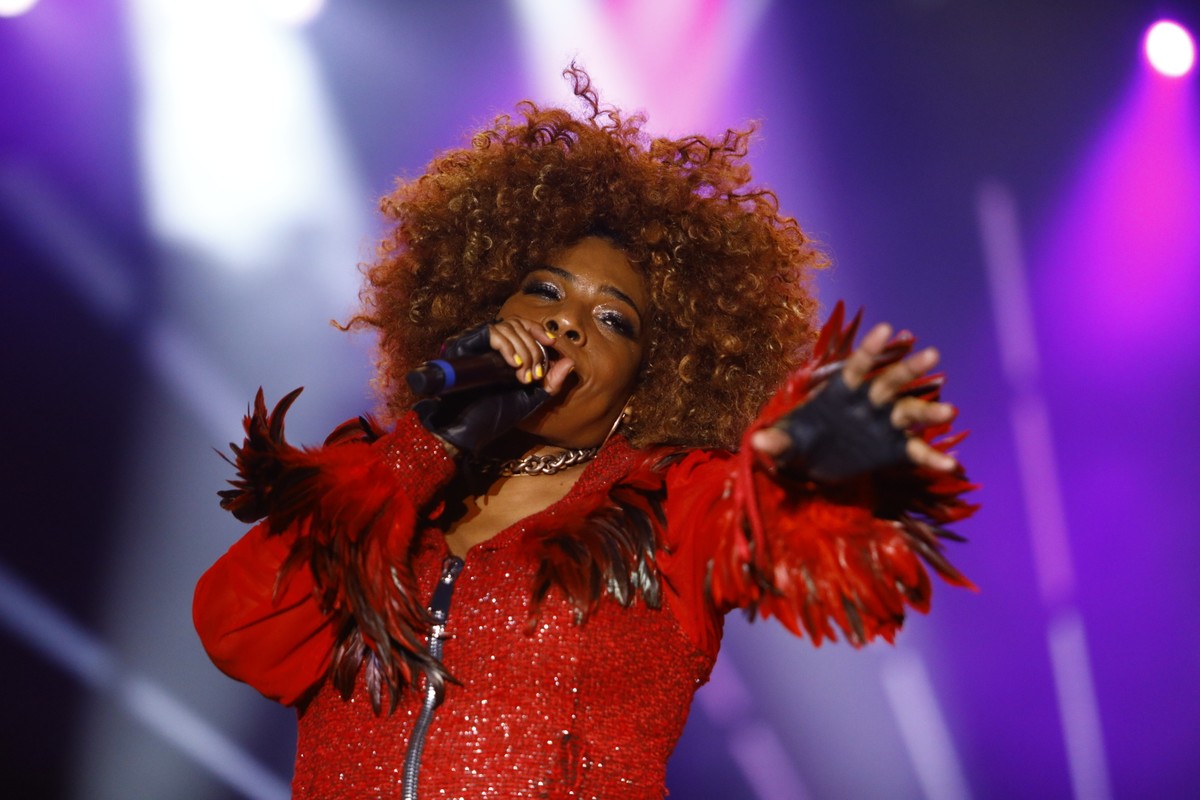 Macy Gray faz divertida bagunça com baile que une soul, disco, funk ...