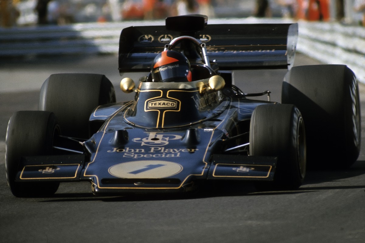 Máquinas Eternas #25: Lotus 72E era veloz mas Emerson Fittipaldi ficou ...