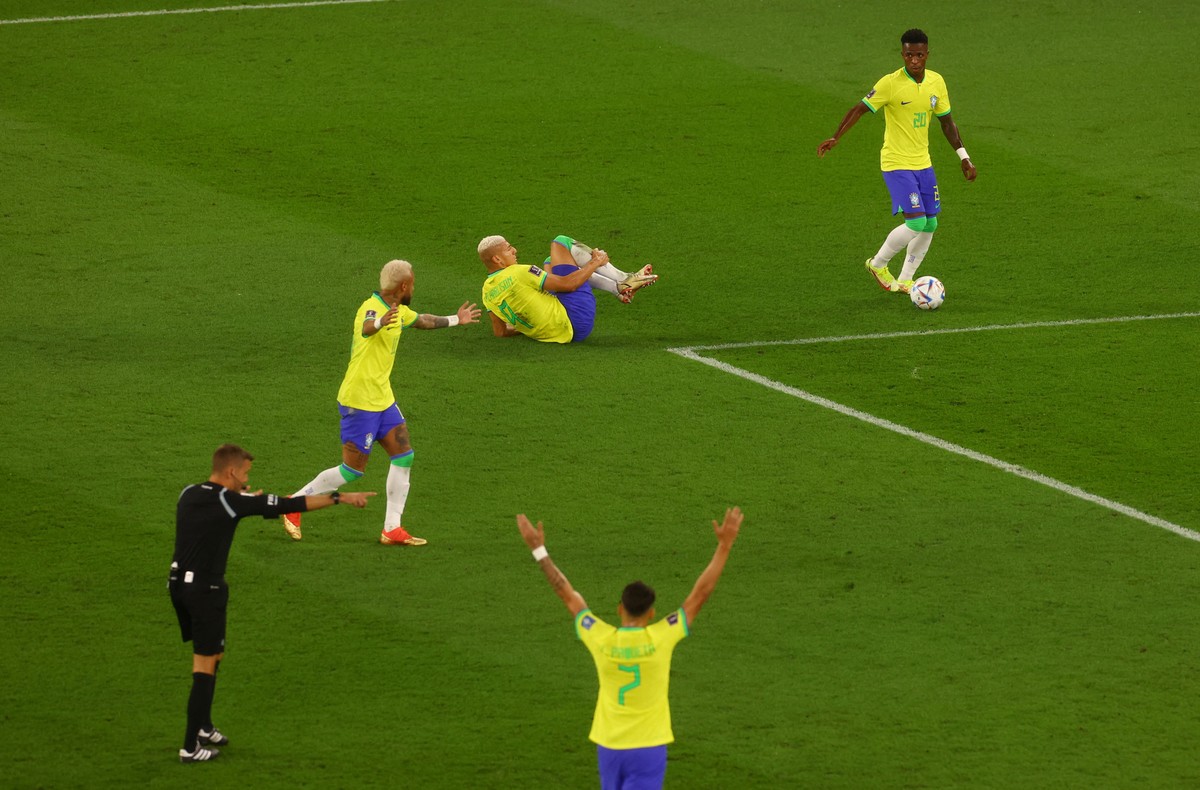 Dia de boas participações dos árbitros nos jogos das oitavas da Copa ...