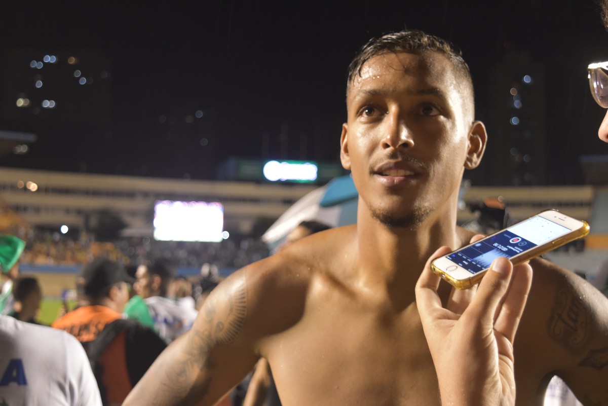 David Duarte revive emoção da estreia com mais um título contra a ...