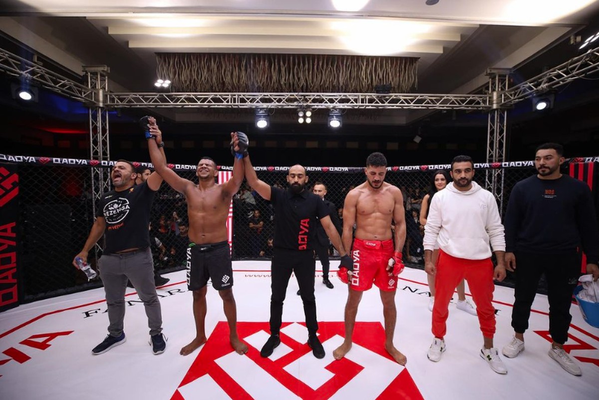 Campeão no Egito, lutador de MMA celebra 1ª vitória no exterior, mas encara problema para voltar ...