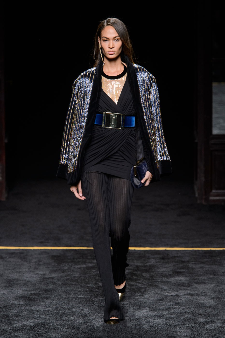 Balmain | Paris | Inverno 2016 | Desfiles | Vogue