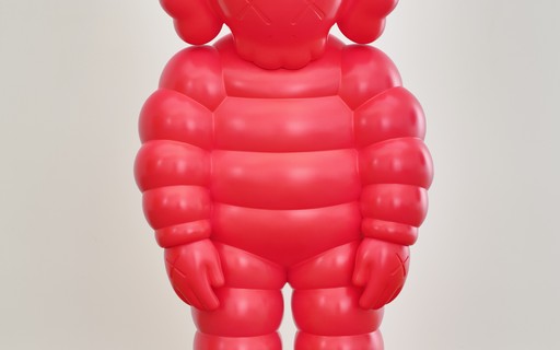Um primeiro olhar exclusivo na mais recente exposição de KAWS - Vogue ...