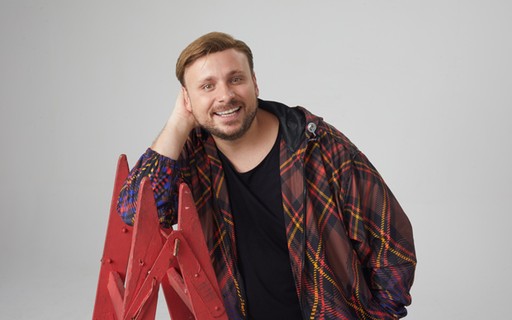 Léo Fuchs celebra marca de três milhões de espectadores no teatro: "Me ...