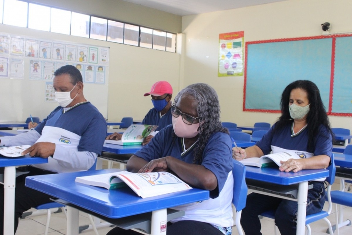 EJA em Betim está com matrículas abertas até 10 de março; veja como se ...