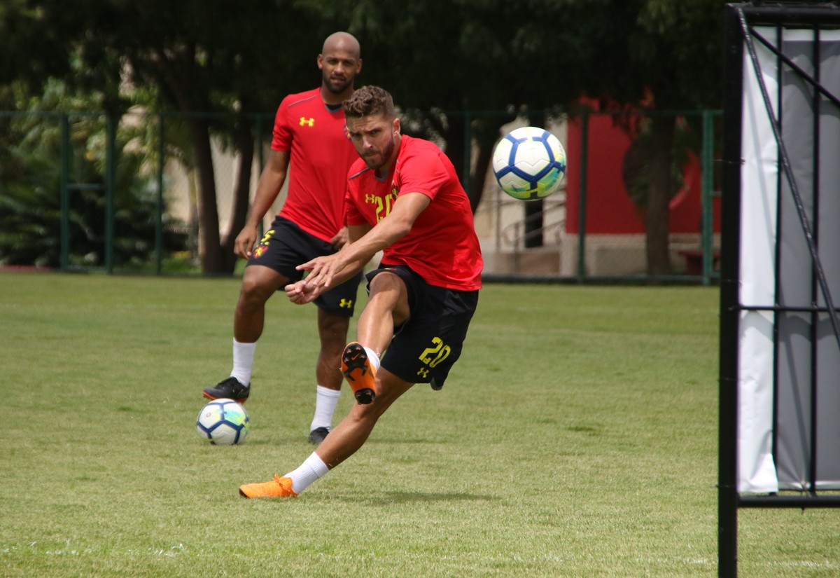 Cláudio Winck coloca vaga no time do Sport como meta para melhorar ...