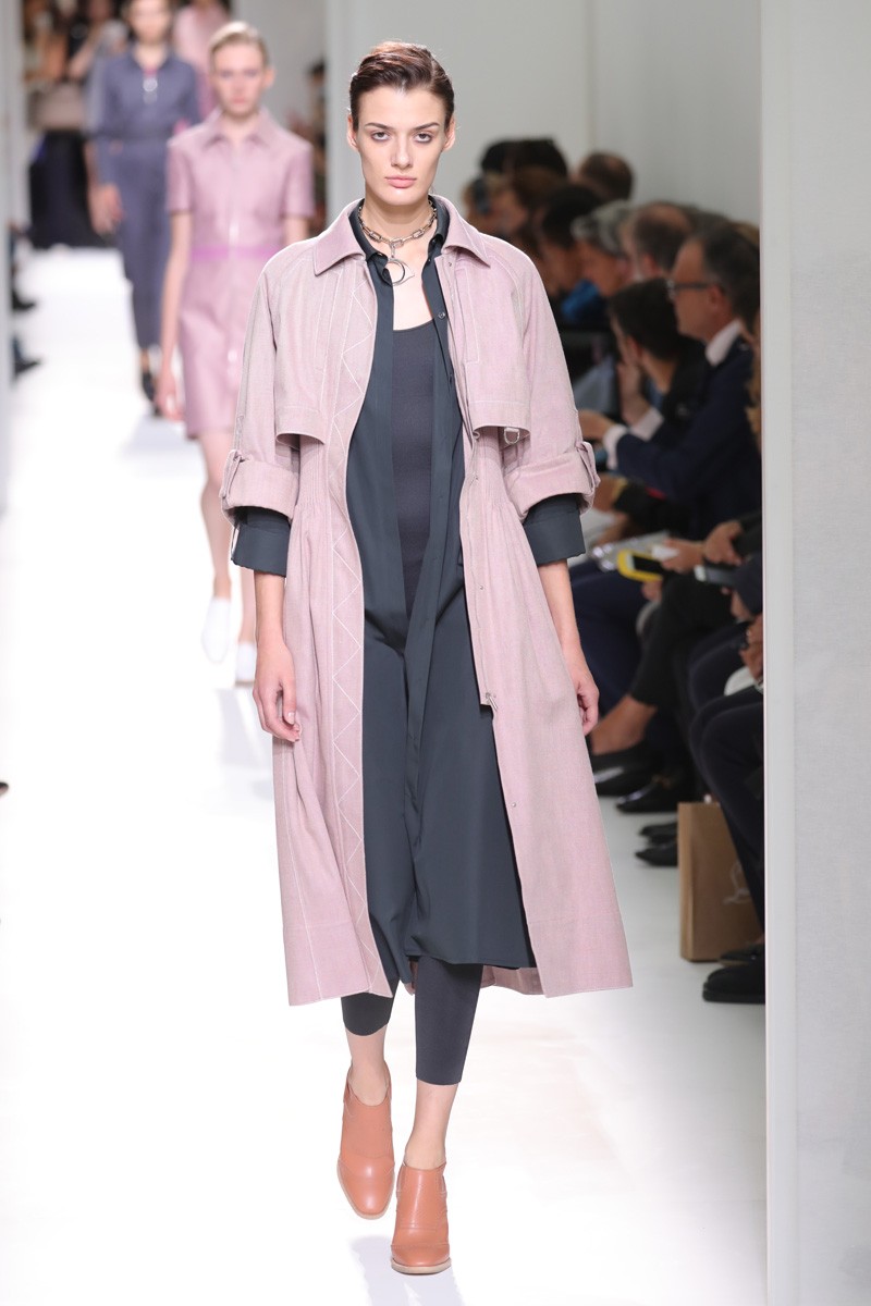 Hermès alia clássico atemporal da marca a desejos do momento | Desfiles ...