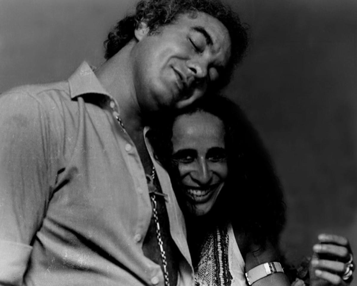 6 cantoras que eternizaram as canções de Erasmo Carlos | Música | Glamour