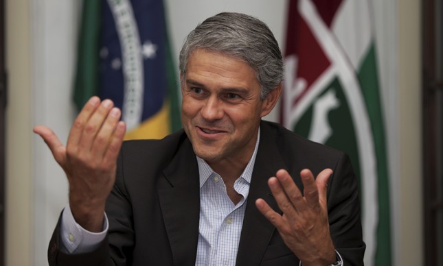 Candidato da situação do Flu: presidente do clube 'mente, não é firme ...