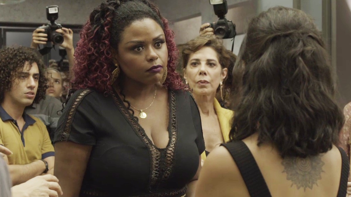 Lulu sofre discriminação na loja de Eugênia | vem por aí | Gshow