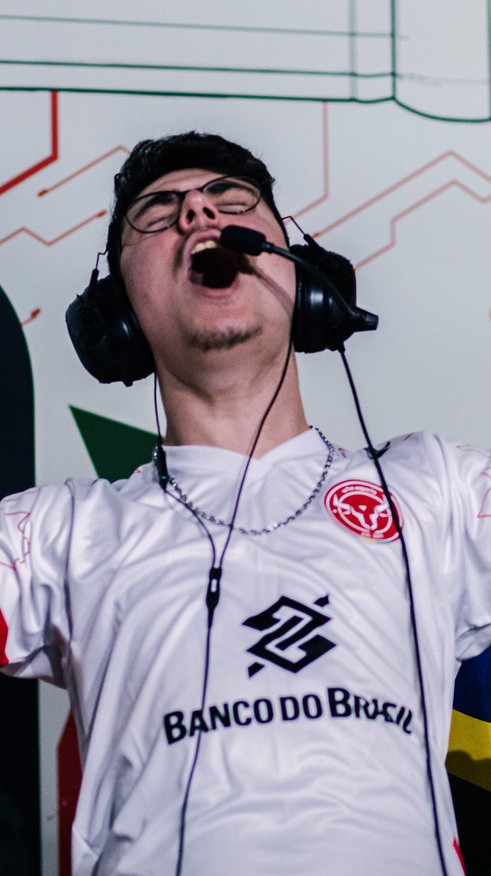 Six Invitational 2023: w7m chega à final upper com direito a 7-0 ...