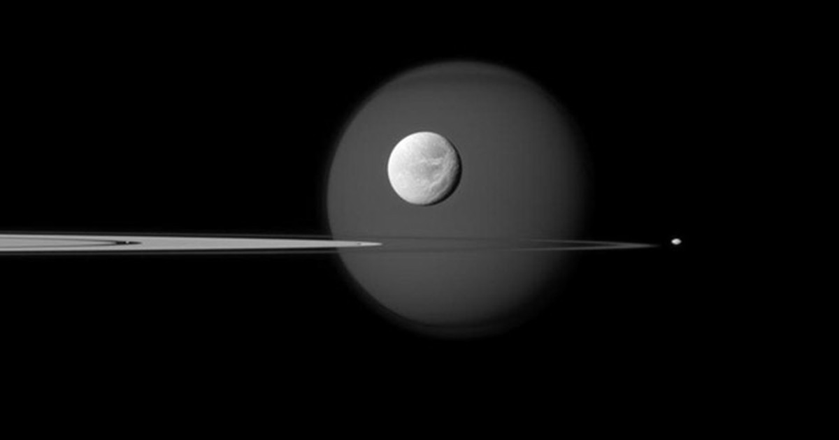 G1 - Sonda da Nasa faz sua maior aproximação a lua de Saturno ...