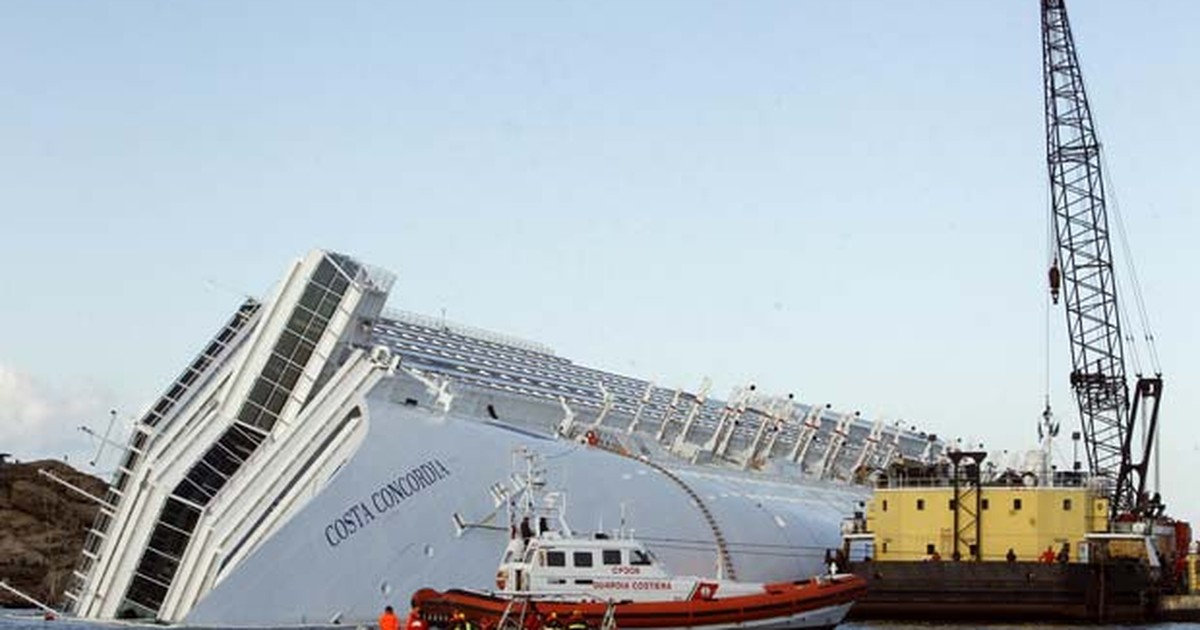 G1 - Número de mortos em naufrágio de cruzeiro na costa da Itália sobe ...