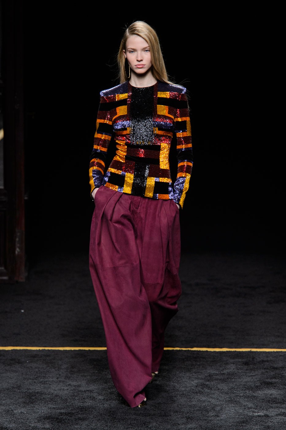 Balmain | Paris | Inverno 2016 | Desfiles | Vogue