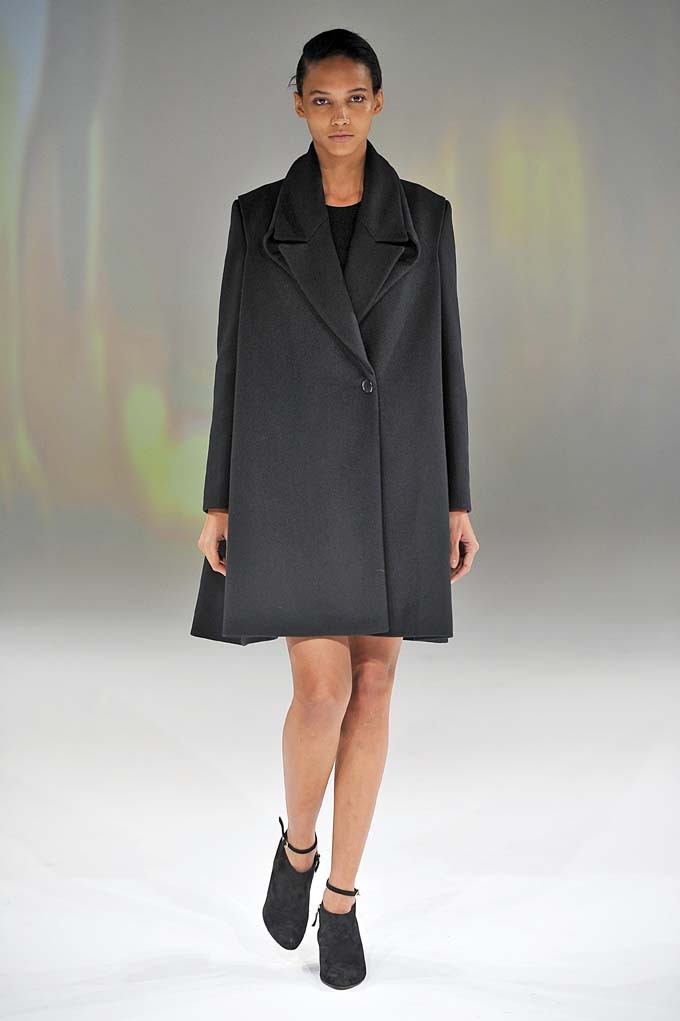 Hussein Chalayan | Paris | Inverno 2014 | Desfiles | Vogue