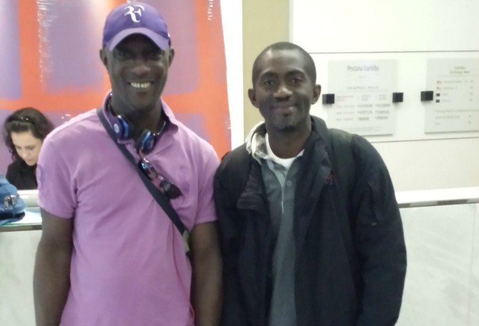 Acordando com o inimigo: nigerianos se hospedam onde Irã se concentra ...