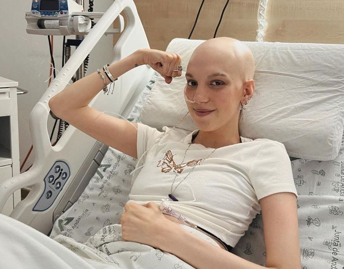 Influencer morre aos 20 anos após emocionar fãs em post feito no mesmo ...