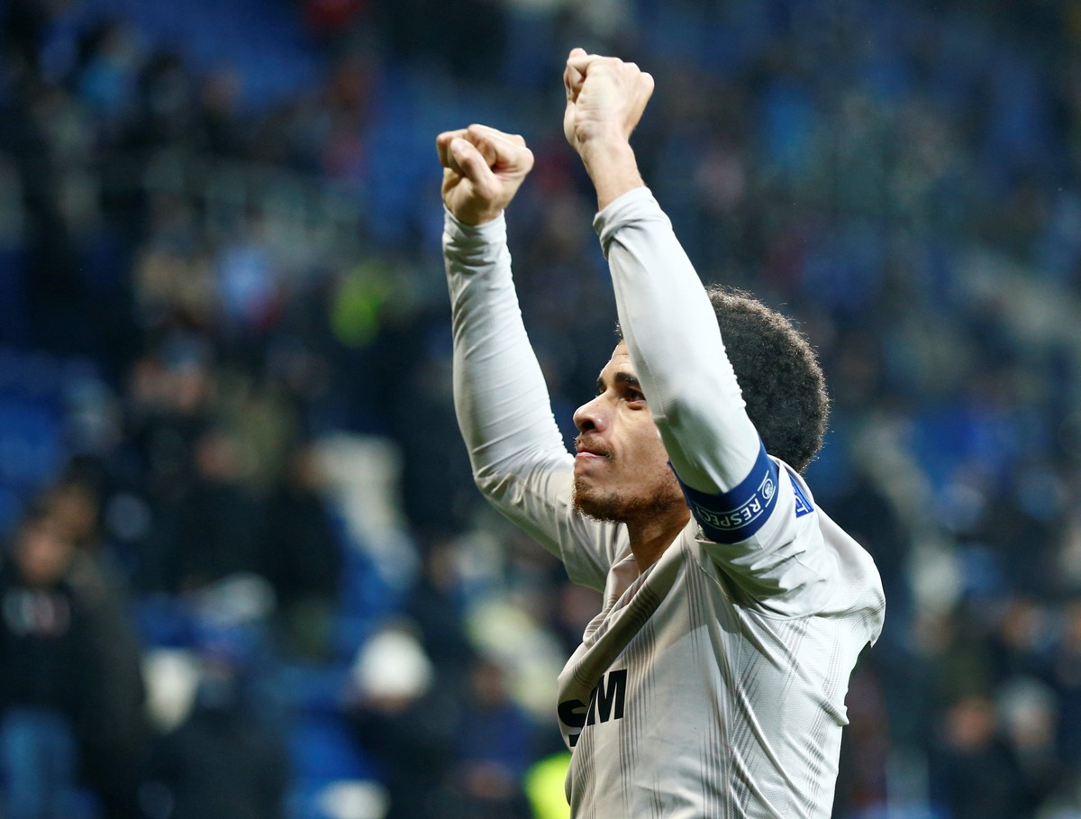 Taison recebe ligação de Coudet e promete papo com direção do Inter no ...