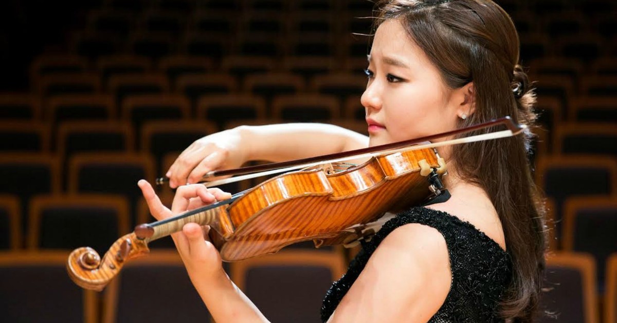G1 - Teatro Amazonas em Manaus recebe violinista sul-coreana - notícias ...