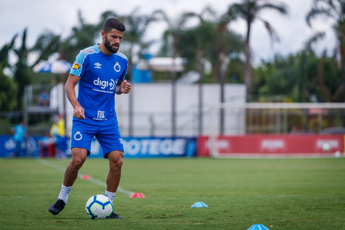 Cruzeiro acerta rescisão, e Jadson é anunciado pelo Juventude para a ...