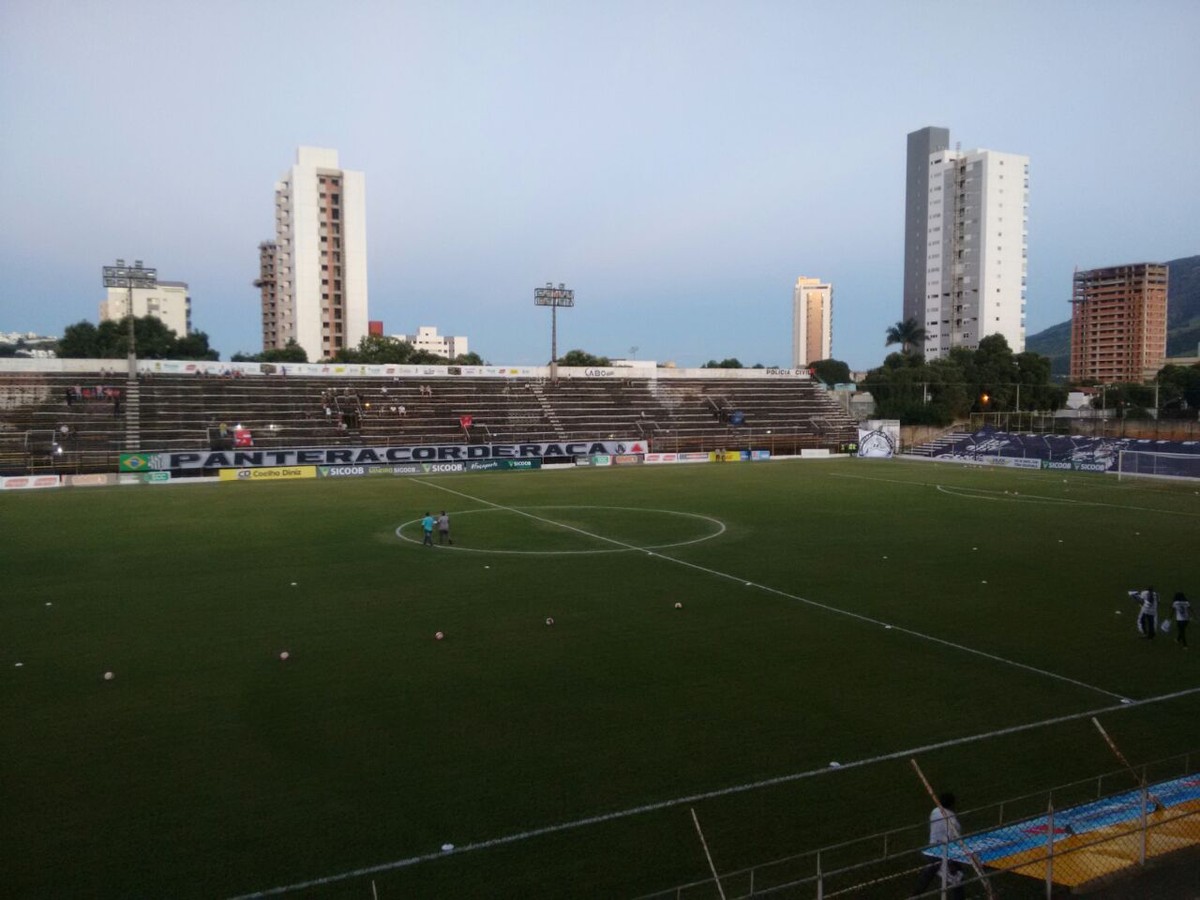 Motivado por jogo em casa, Democrata-GV espera dar trabalho ao Cruzeiro ...