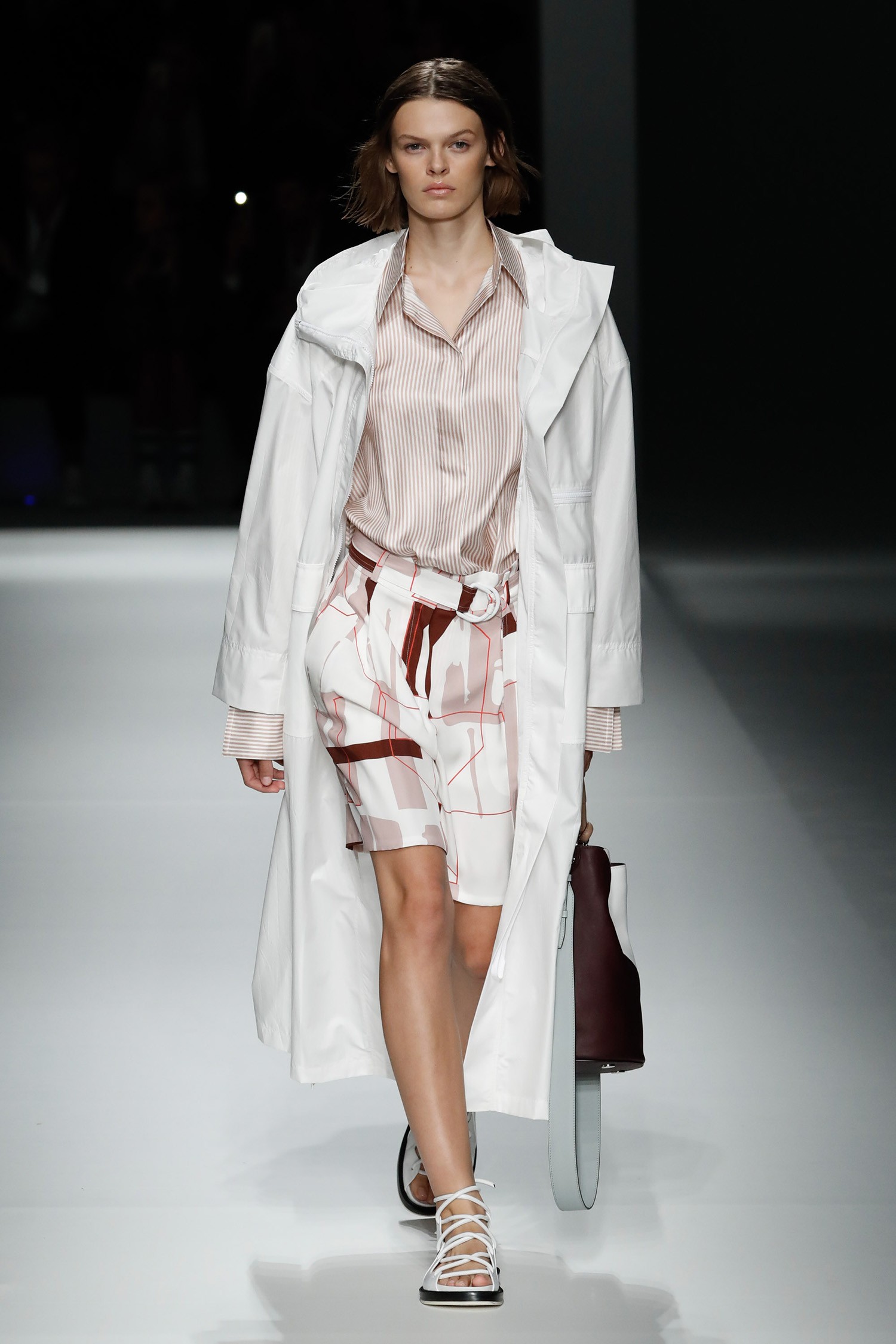 BOSS | Verão 2019 | Nova York | Desfiles | Vogue