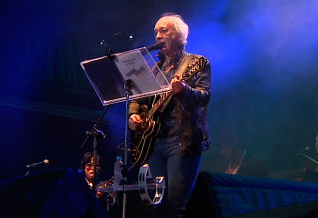 G1 - Cinco mil pessoas acompanham show do Erasmo em São José - notícias ...