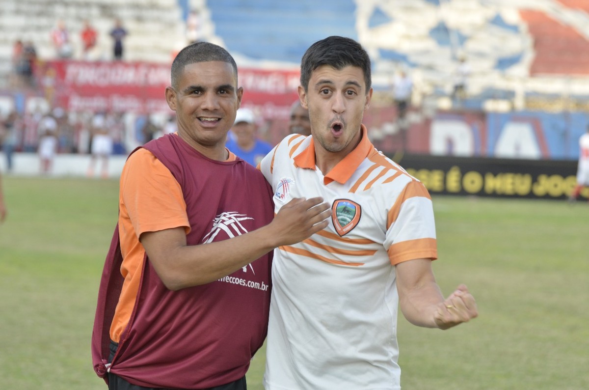 Luis Felipe comemora primeiro título da carreira logo no primeiro ...