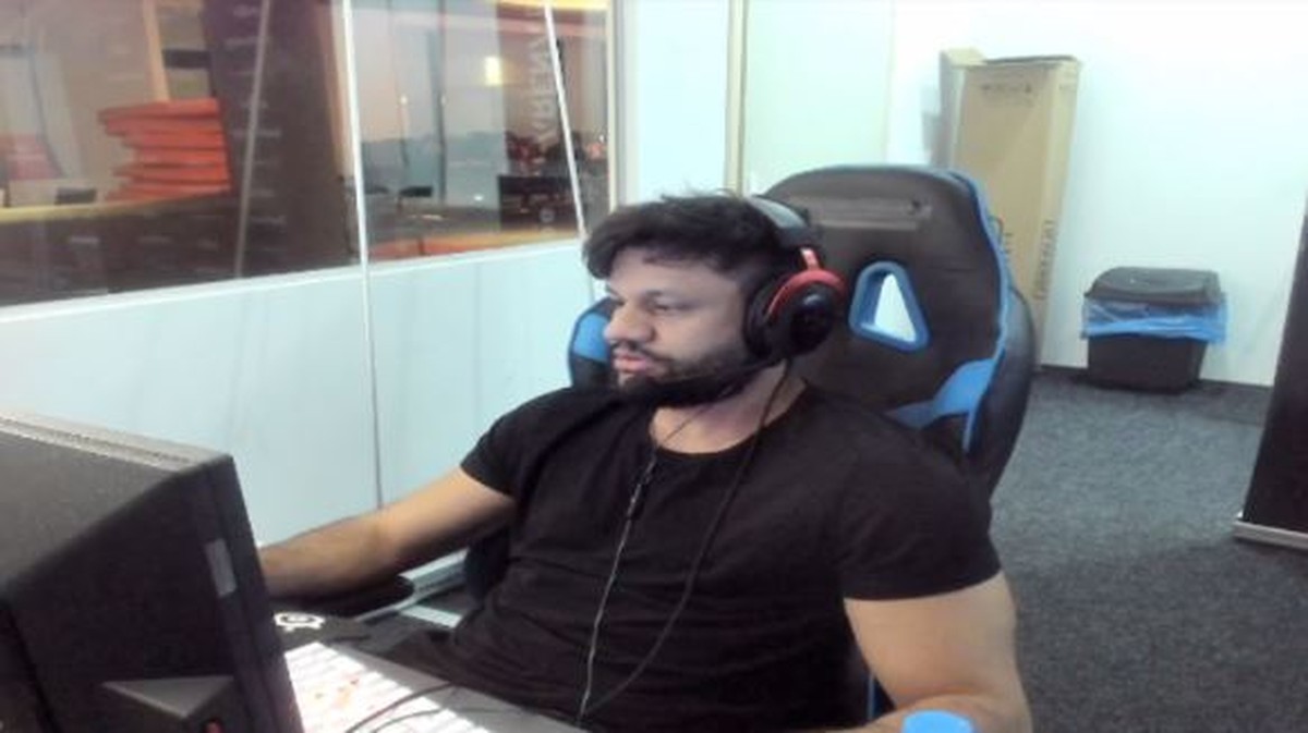 CS:GO: fer comenta caso dead e diz que "psicológico não está bom" | cs ...