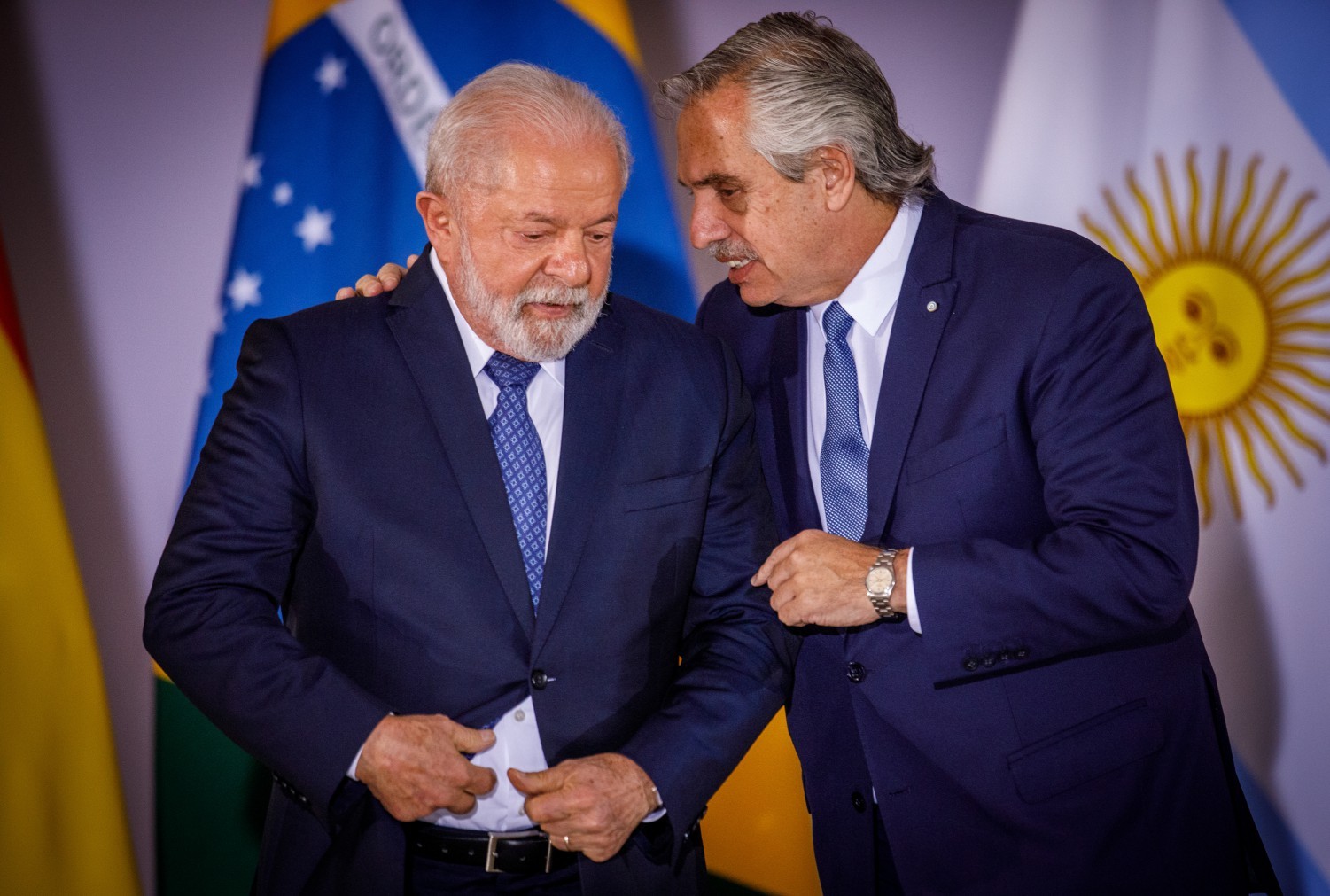 Lula reúne líderes sul-americanos em Brasília