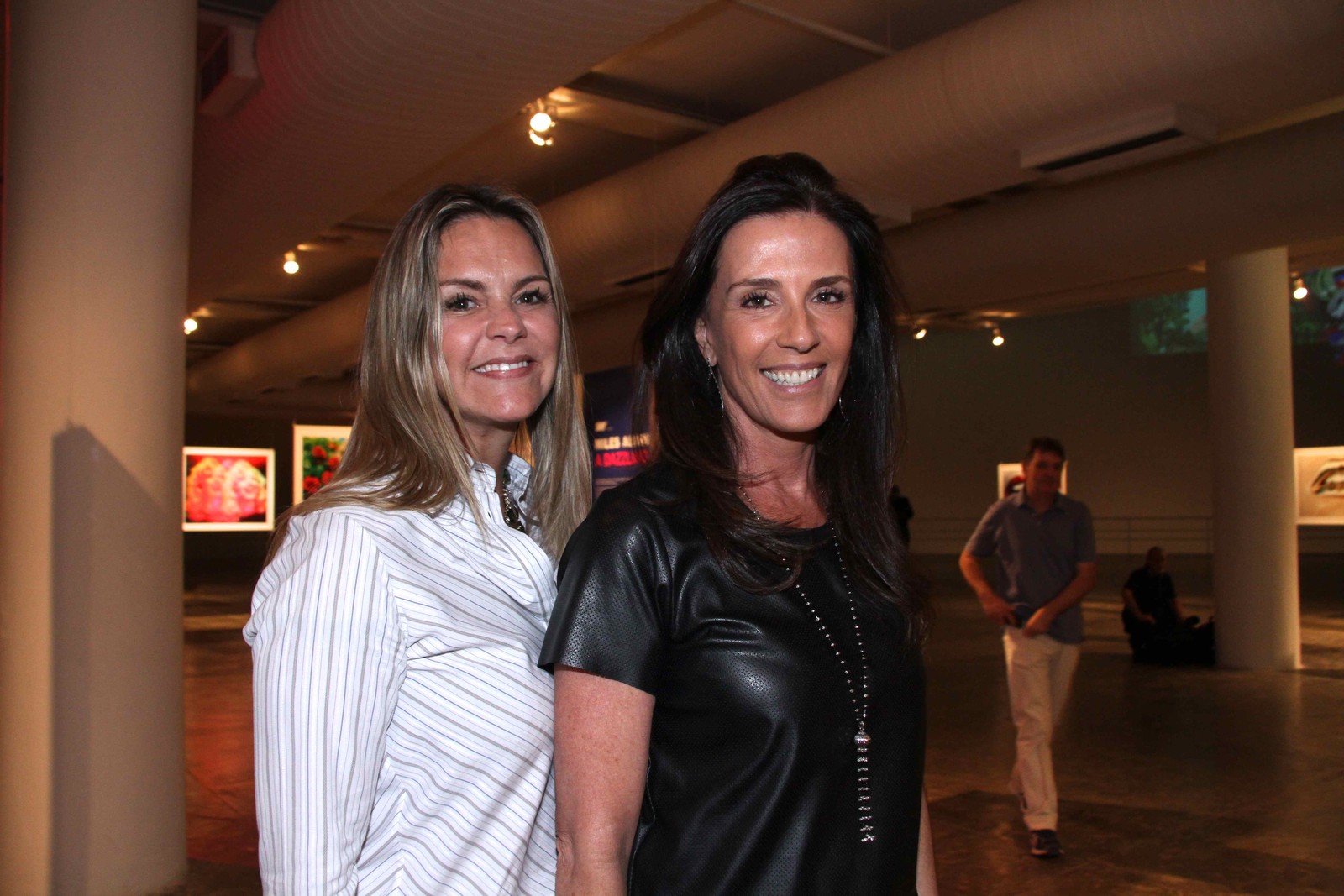 Por dentro da abertura da mostra de Miles Aldridge na Oca | Lifestyle ...