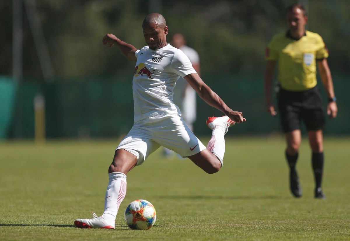 Edimar valoriza jogos-treino do Bragantino na Áustria: "Faz com que ...