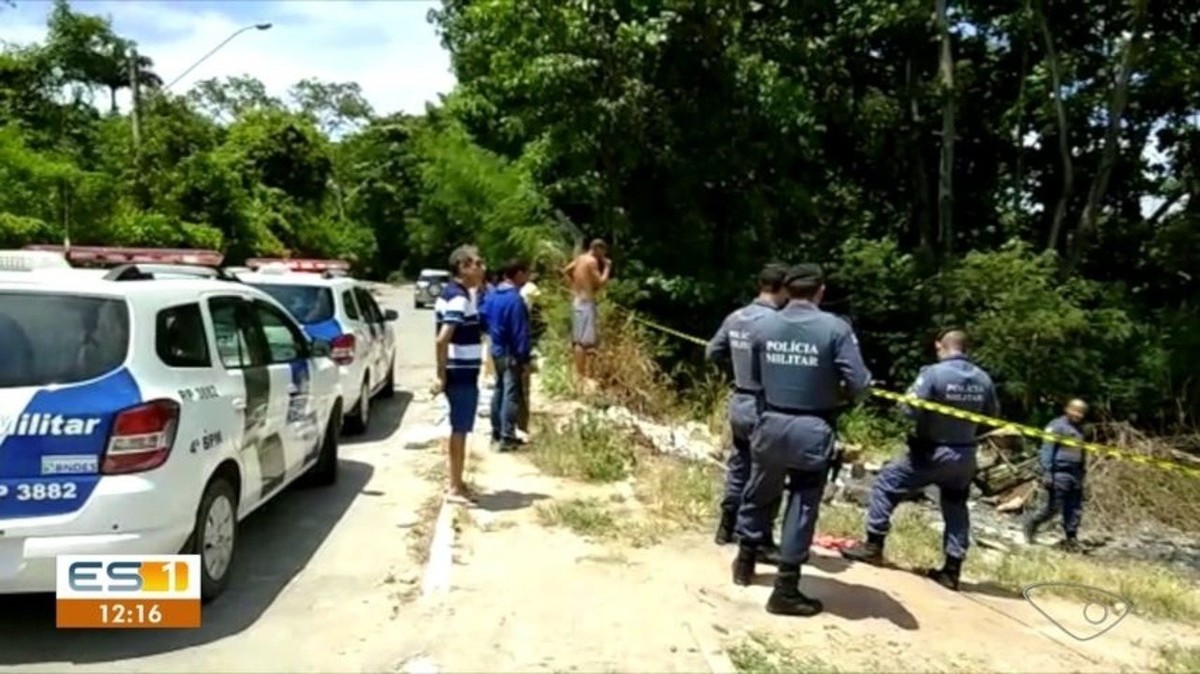 Homem é Assassinado A Tiros Em Matagal Na Glória Em Vila Velha