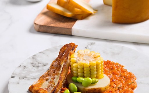 Plato paceño: receita boliviana que leva milho, favas, batata e queijo ...