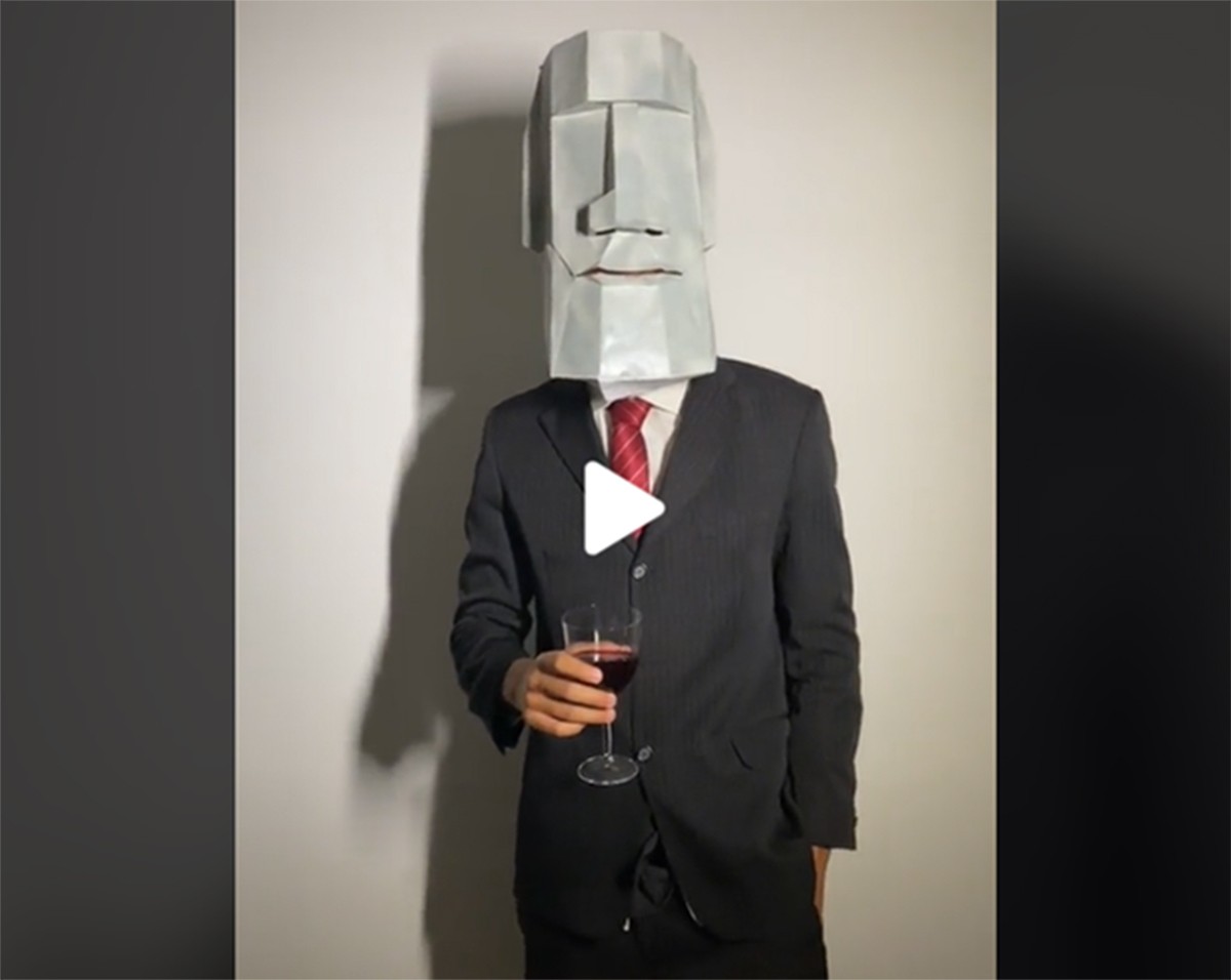 O que significa🗿🍷? Entenda significado do meme com emojis | Internet ...