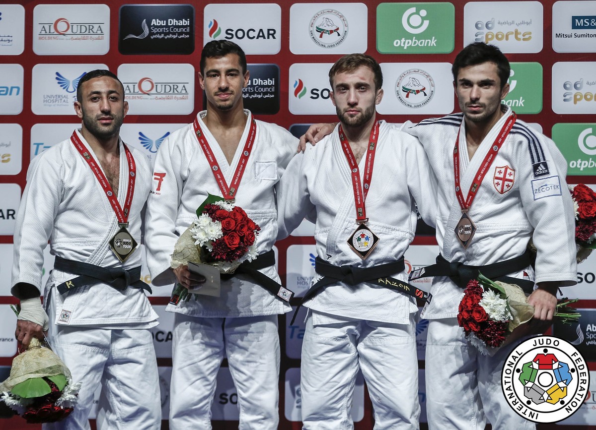 Sem música e bandeira de Israel, judoca canta hino do seu país após ...