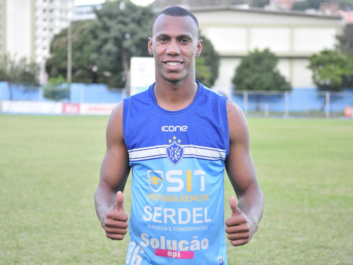 "Precisava trabalhar novamente com o Orlando", diz Nilo, em sua chegada ...