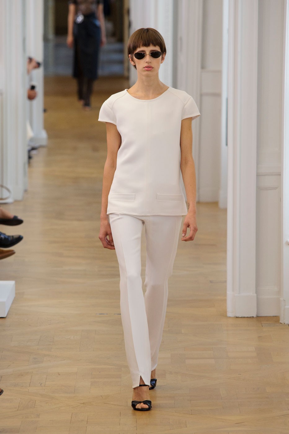 Courrèges leva o DNA da marca ao novo milênio | Desfiles | Vogue